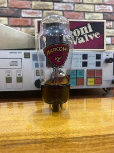 Em muốn tìm bóng nguồn U52 Marconi | VNAV - Mạng Nghe nhìn Việt nam