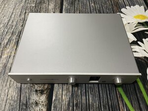 DAC Luxman DA-200 | VNAV - Mạng Nghe nhìn Việt nam