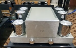 Amply đèn MIRAD A2000 | VNAV - Mạng Nghe nhìn Việt nam