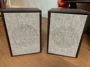 Dọn nhà ra đôi thùng loa toàn dải Jensen model 1 | VNAV - Mạng Nghe ...