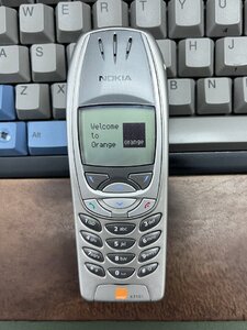 Nokia 6310i Orange | VNAV - Mạng Nghe nhìn Việt nam