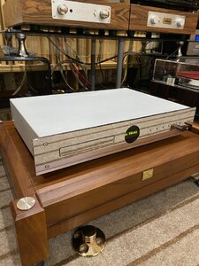 Bán CDP Burmester 992 | VNAV - Mạng Nghe nhìn Việt nam